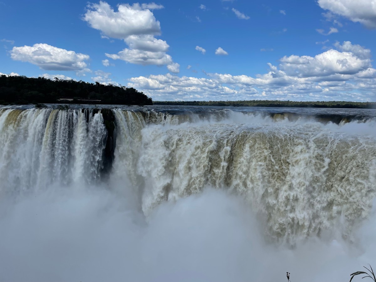 bordering Argentina and Brazil, the astonishing Igauzu falls – Beyond Rose